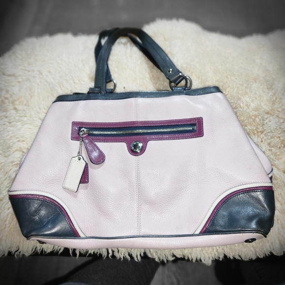 Coach | Bags | Coach Laura Spectator Lavender Purple Pebble Leather Bag ...